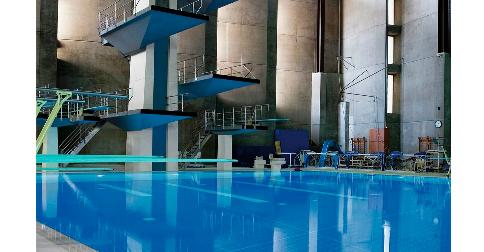 Bazenska keramika i okoliš | Complexe Sportif Claude-Robillard ...